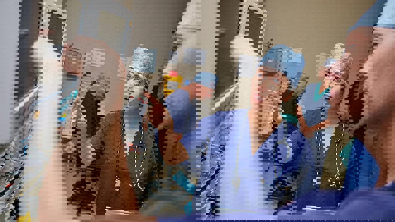 Millions of hours of doctors’ time lost each year to ‘inadequate’ IT ...