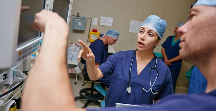 Millions of hours of doctors’ time lost each year to ‘inadequate’ IT ...