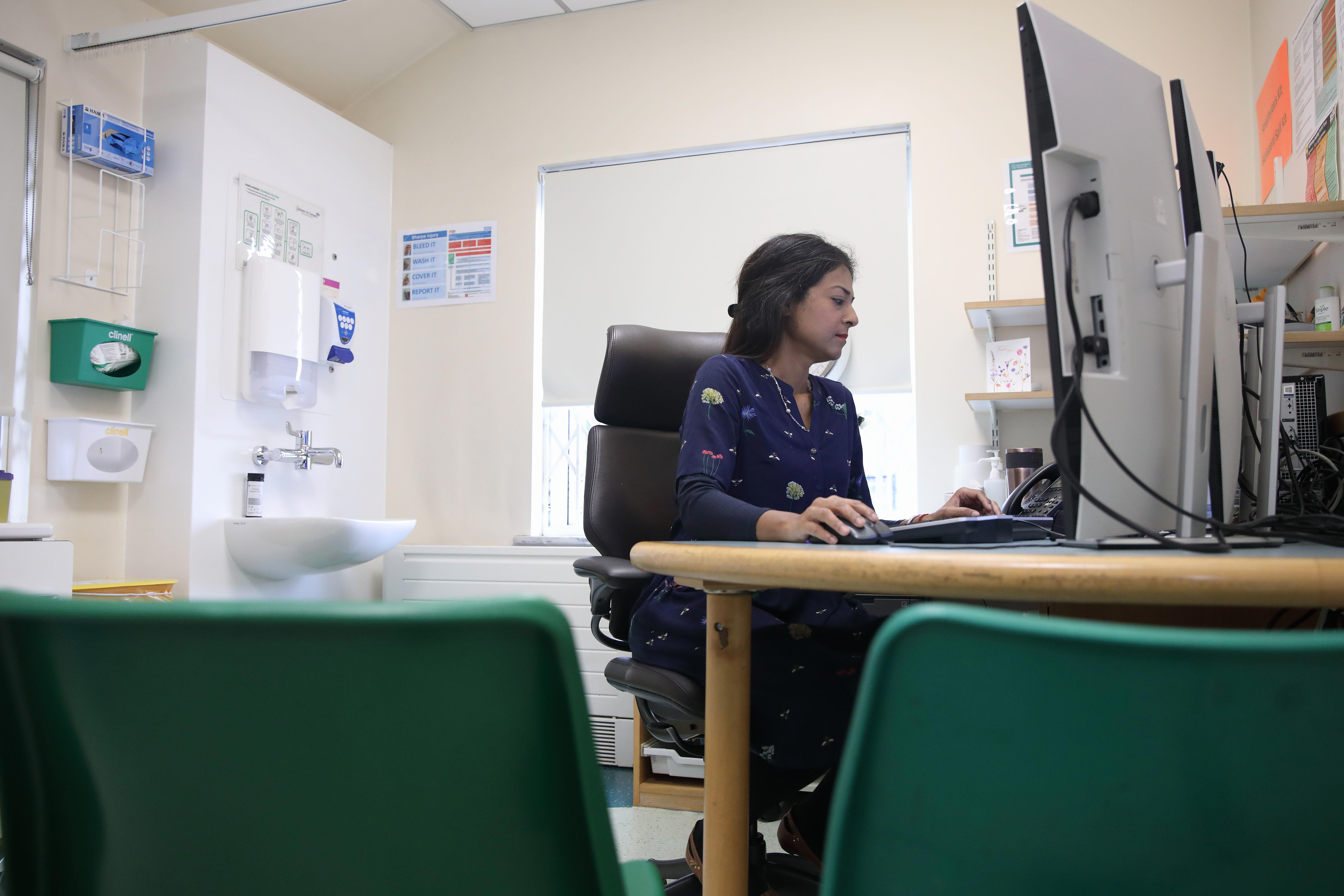 Rate card for sessional GPs part of new BMA overtime guidance | BMA news